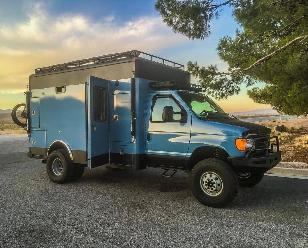 8+ Inspiring Ambulance Camper Conversions (+ DIY TIPS) | OffGridSpot.com